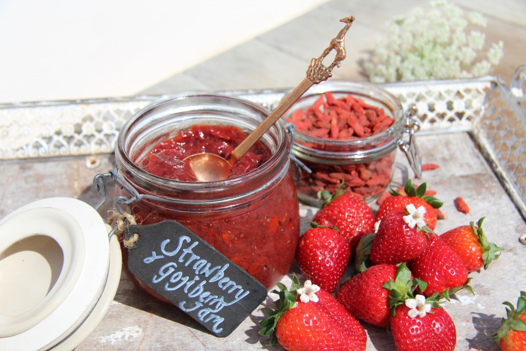 LoveFoodIbiza - Superfood Jam - strawberry, goji berry, chia seed and a ...